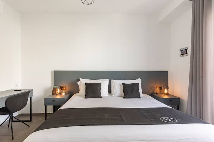 The Valley Room 7  Condo With  Parking On Premises - Malte