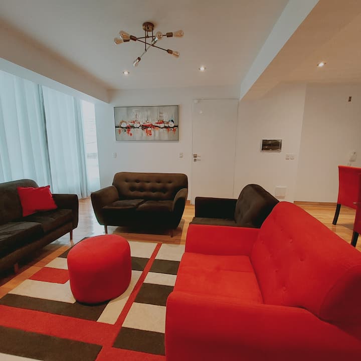 Apartamento Acogedor Con Cochera Y 3 Habitaciones - Trujillo