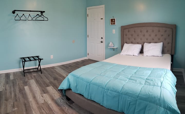 Sleeps 10. Walk To Beach, Boardwalk & Shops;unit 3 - Wildwood, NJ