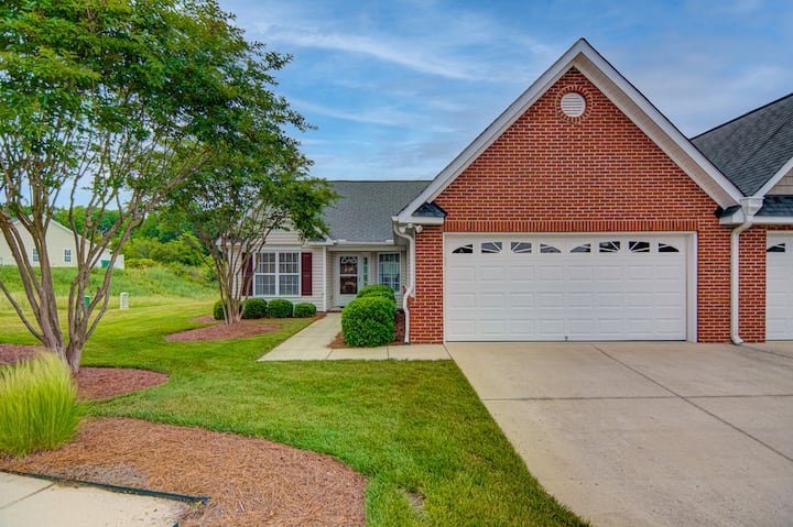 Adorable 2 Bedroom One Story Townhouse With Garage - High Point, NC