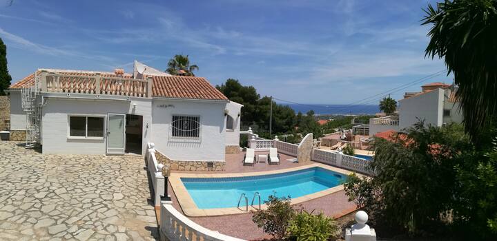 Sol Y Mar - Pego
