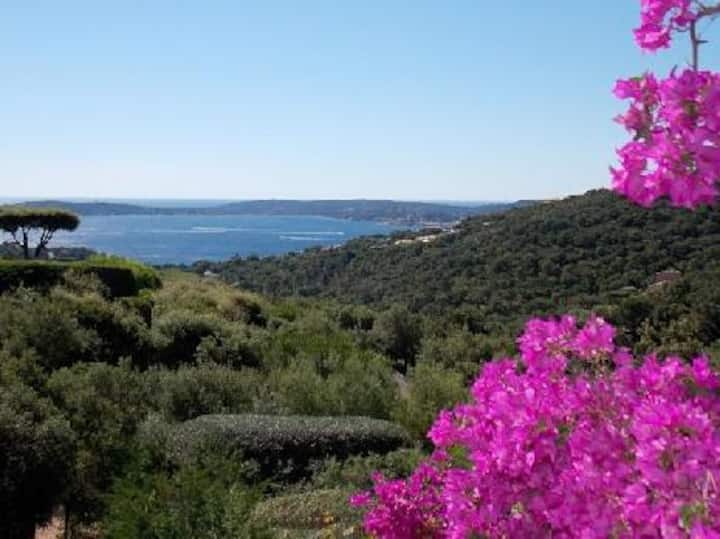 Villa Vue Mer Sur St Tropez, Plage Privée, Piscine - Grimaud