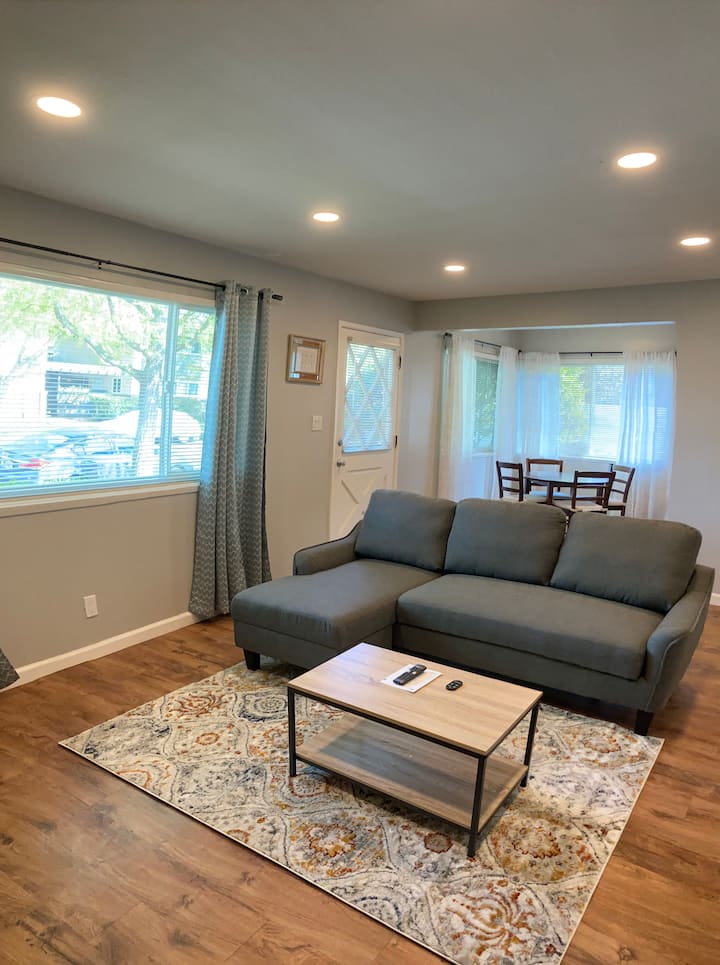 Entire Lovely Apartment (1b/1b, Unit#2) 720 Sq.ft - Cupertino, CA