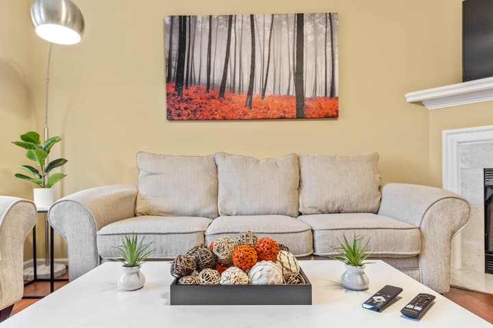 Franklin Condo Fully Furnished 30 Nights Minimum - Franklin, TN