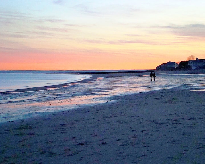 Spacious Coastal Escape - Fairfield, CT