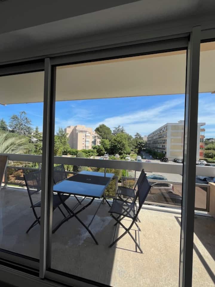 Appart Ste Maxime Proche Plage 3chambres
96m2. - Var
