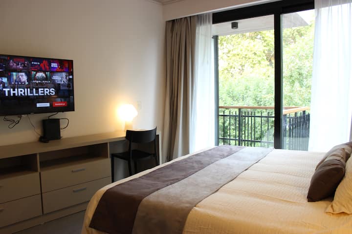 Spacious And Bright Studio-security24/7-2balconies - Buenos Aires