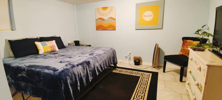 Special Skokie Space 2mi To Nw & Downtown Evanston - Skokie