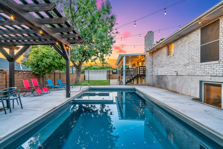 Zion Haven Retreat With Pool & Spa - Hurricane, UT