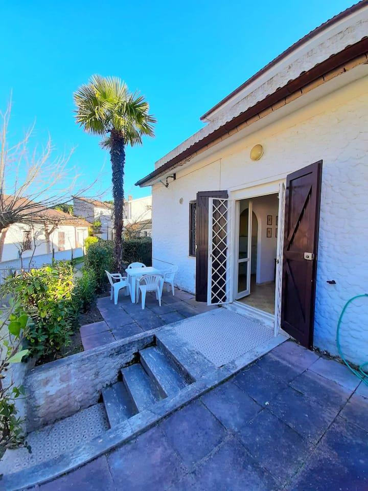 Bilocale Olga Con Giardino Vicino Al Mare - Porto Recanati