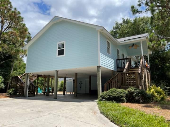 As You Wish, Ei Getaway W/ Private Beach Parking - Emerald Isle, NC