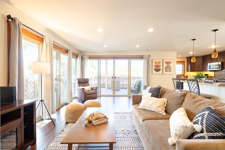 Sun-filled Ocean Beach Retreat W/ Patio Deck & Bbq - Point Loma - San Diego