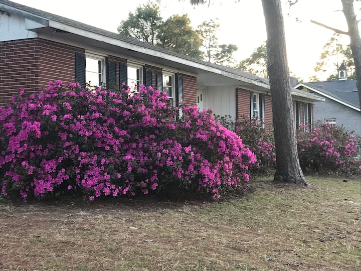 Cozy Brick Ranch Home On 3 Acres + Master's Week - Augusta, GA