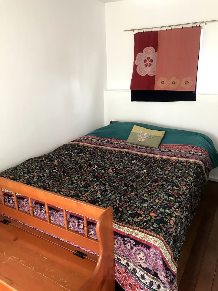 Cozy Private Room East Vancouver - Vancouver