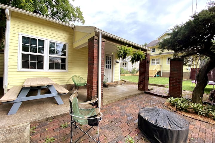 The Yellow Cottage - Walking Distance To Uptown - Athens, OH