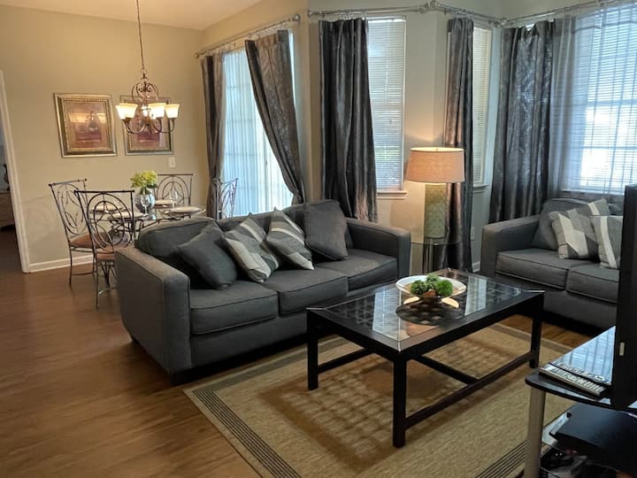 Upscale 2br Condo Near Disney, Fl - Florida