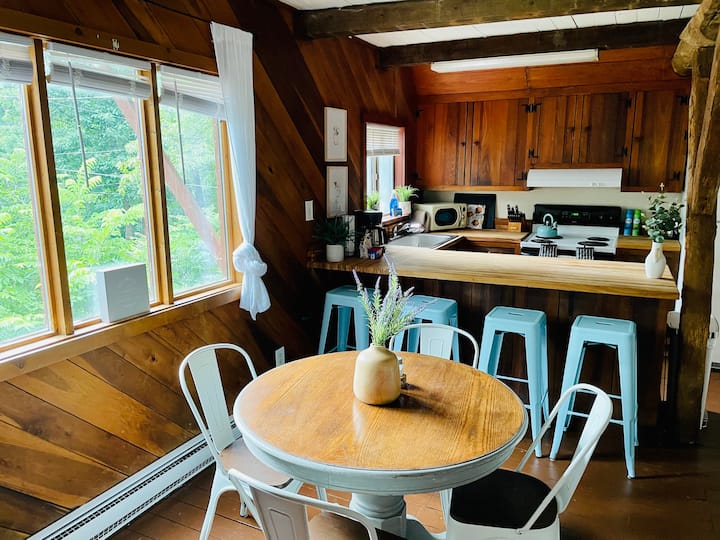 The Farmhouse Apt In Harper’s Ferry - Walsh Family Wine, Purcellville