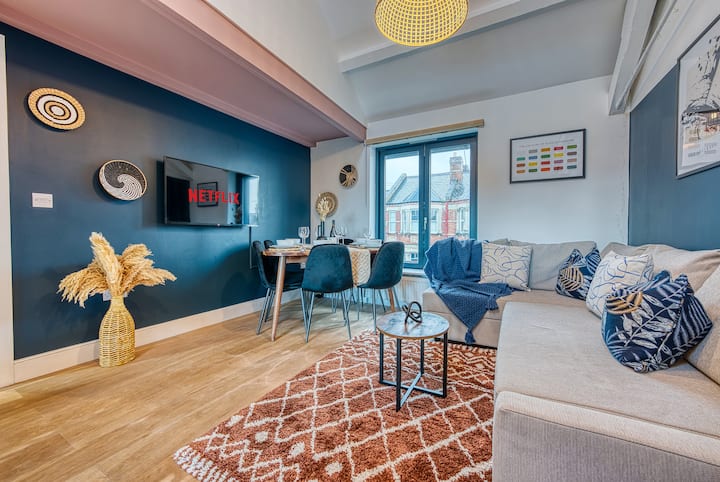 Breathtaking 3br|2 Bathroom|balcony Access|central - Cotswolds