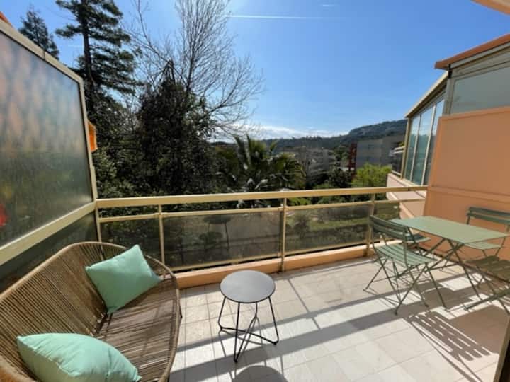 Studio Ensoleillé , Piscine, Parking, Proche Mer - Plage de Mandelieu-la-Napoule