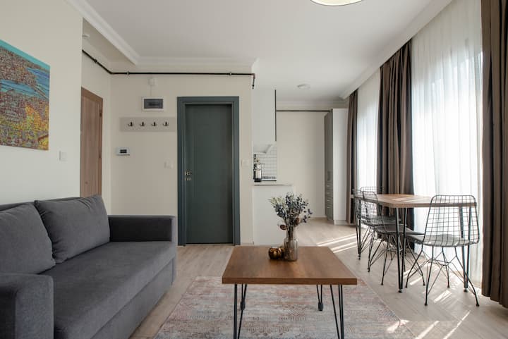 Cozy & Modern 1+1 Apartment Neartaksim Square - Şişli