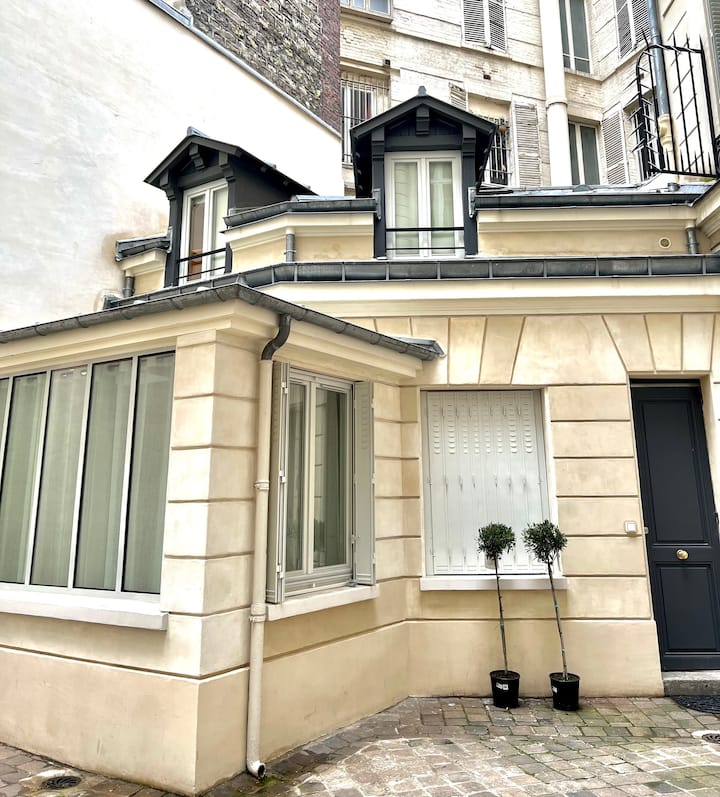 Private House - Heart Of Paris - Paris