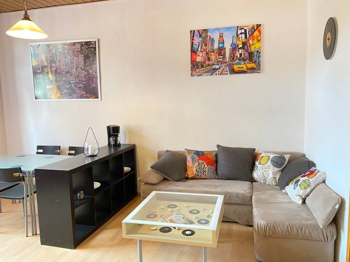 Schöne Wohnung Zwischen Uni Und Hbf Duisburg - Duisburg