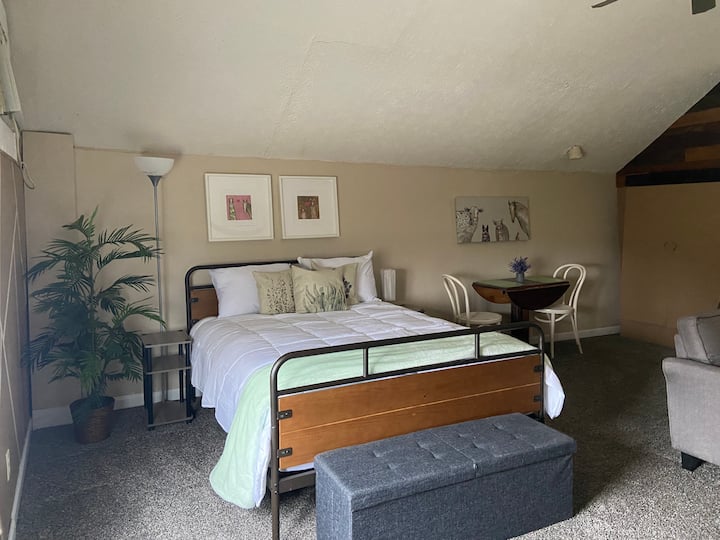 Barn Loft Apartment - Indianapolis