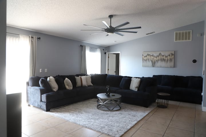 4br Family Home Close To Disney & Beaches. - DeLand, FL