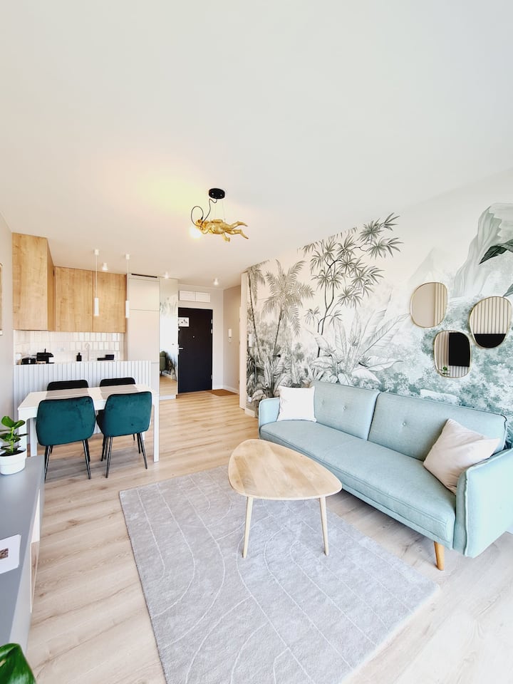 Jungle River Apartment *Free Parking* - Wrocław