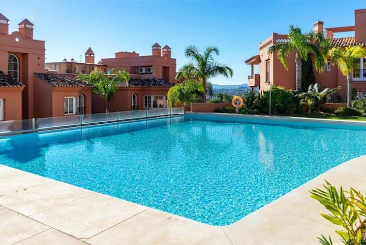 Scandinavian Style Apartment With Open Views - Fuengirola