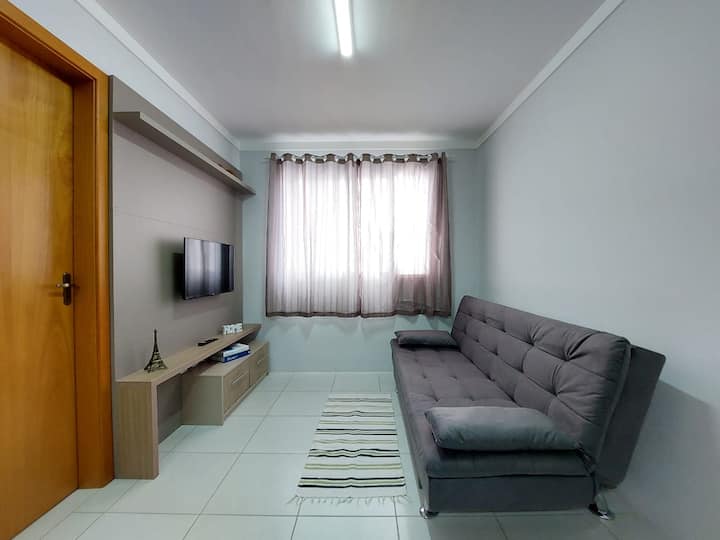 Lindo Apartamento Com Garagem Esperando Por Você! - Bento Gonçalves