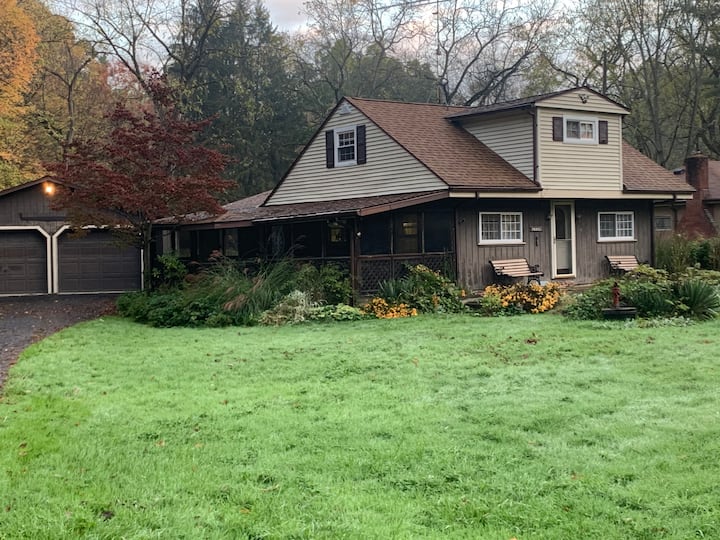 Creekside Cottage Walk2 Mortal Keys Gateway Winery - Jamestown, PA