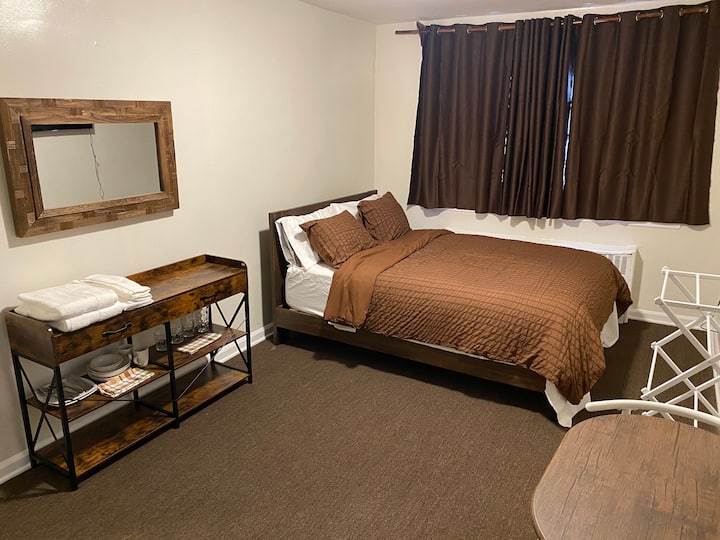 Cozy Private Room # 1 - The Bronx, NY