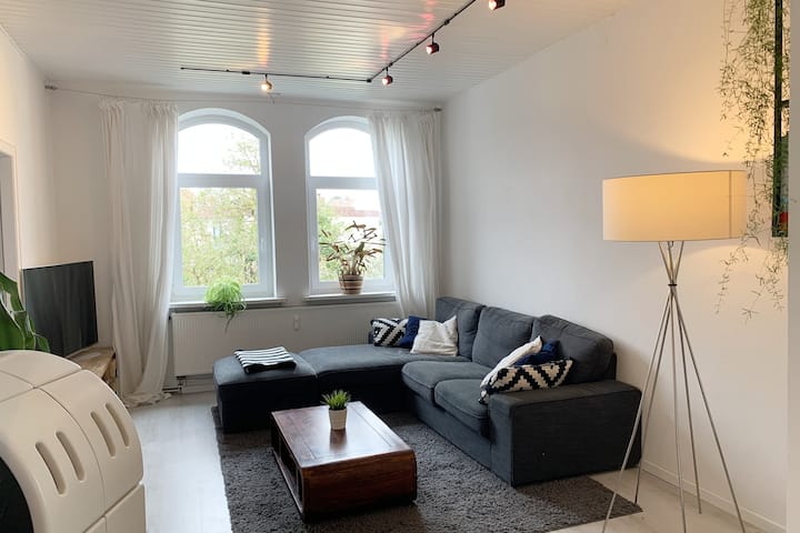Helles, Traumhaftes Apartment In Zentraler Lage - ドイツ カッセル