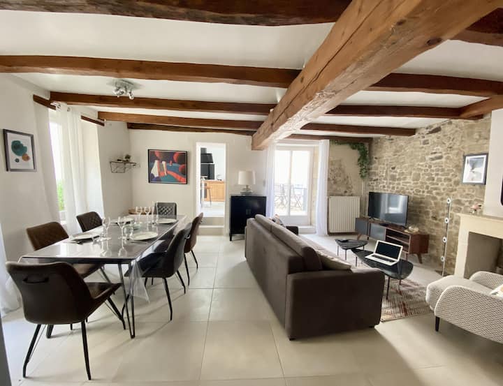 Maison Rénovée 2022, Patio Et Garage  Centre Lr ! - La Rochelle