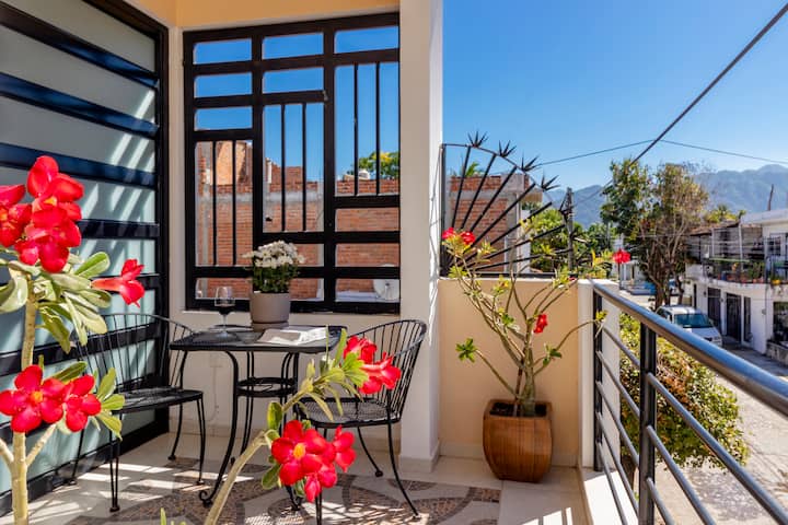 Comfortable Semi-loft And The Safest Place To Stay - Puerto Vallarta