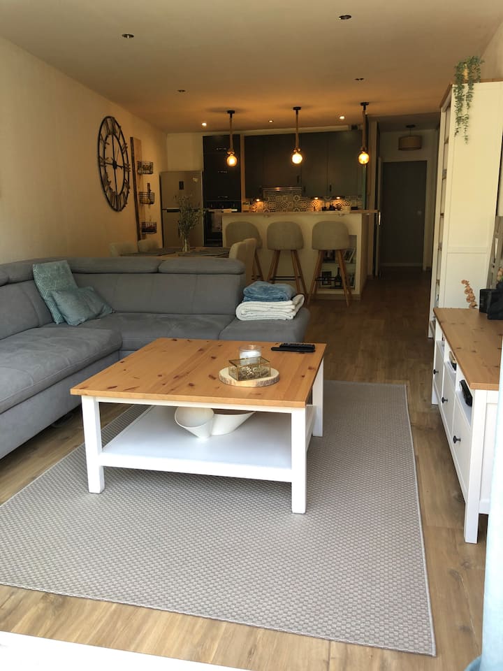 Bel Appartement Sans Vis-à-vis Au Calme Avec Box - Menton