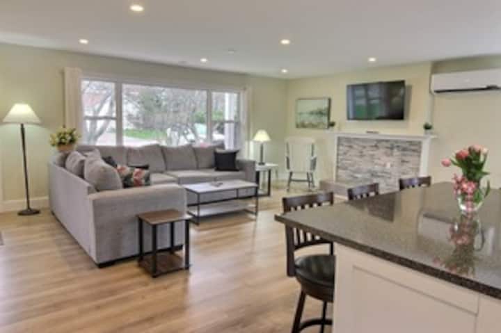 Beautiful Home In Charlottetown's Prime Location! - Charlottetown