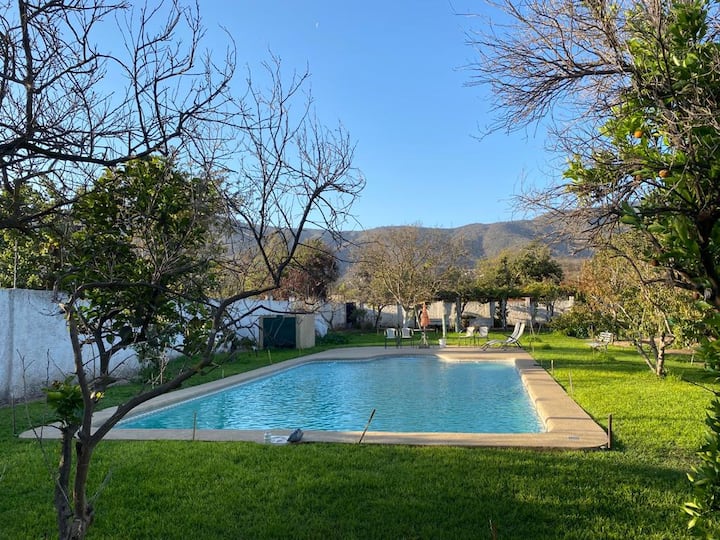 Olmue; Exclusiva Quinta, Piscina Y Tranquilidad. - Limache