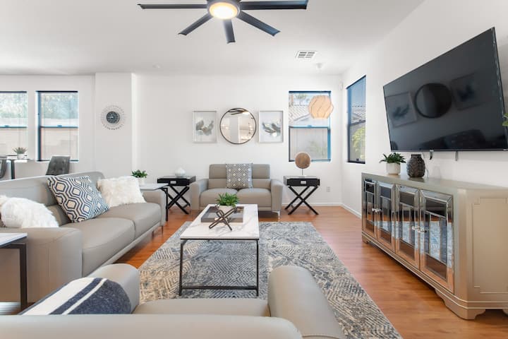 Modern 5 Br House 7 Mins To Las Vegas Strip! - Las Vegas