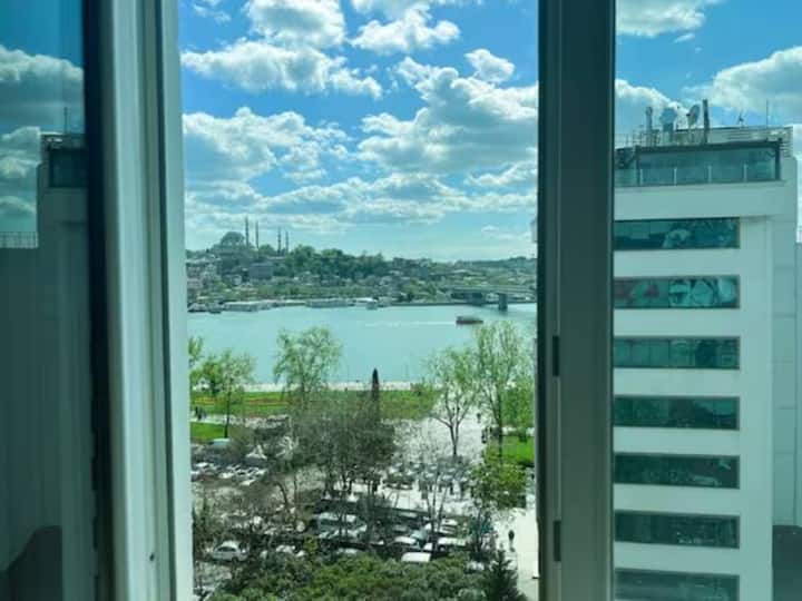 Gorgeous Sea View, Modern,4 Br,5ac,lift In Karaköy - İstanbul