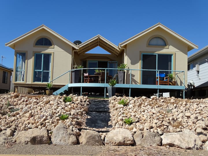 Telly's At Palm Cove - Wallaroo