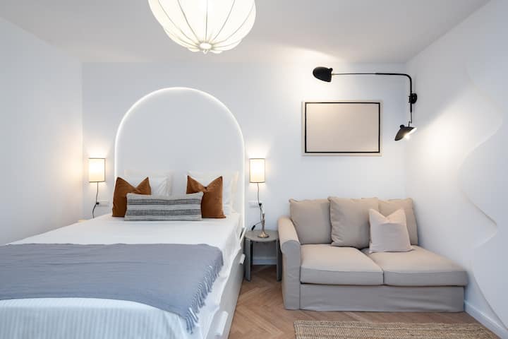 Urban Sanctuary Bucharest | Downtown Bucharest - Bucharest