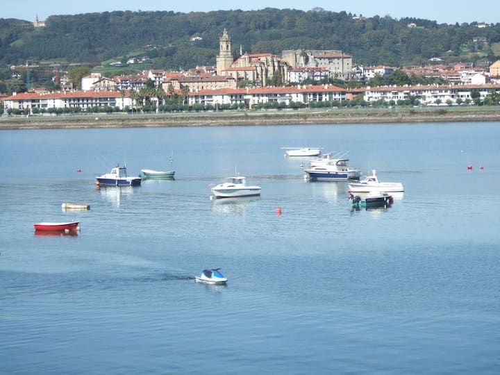 Hendaye Appartement Proche Du Port Et Plage - Hendaya
