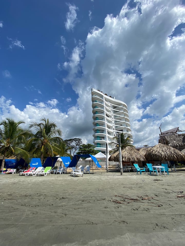 Hermoso Apartamento Frente A Un Tranquilo Mar - Coveñas