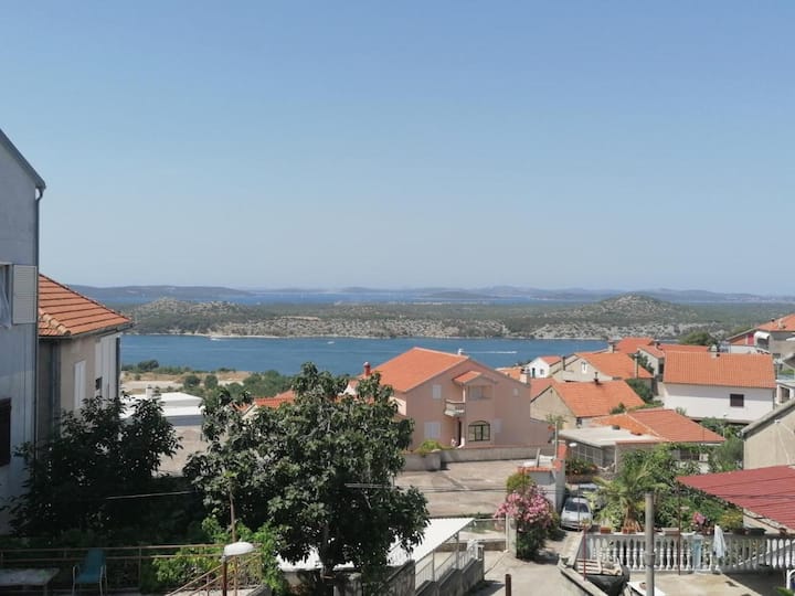 Studio Apartman Promona Sa Prekrasnim Pogledom - Šibenik