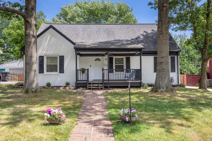 Spacious 5-bedroom Home Near Uk & Rupp Arena - Lexington, KY