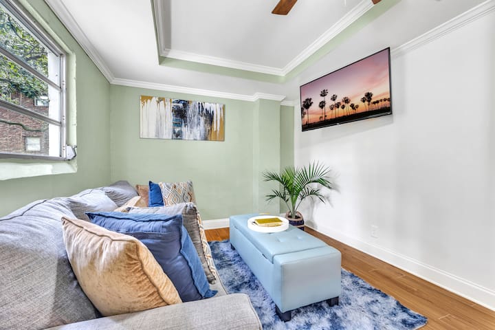 Venetian Oasis 2br Apt - Hidden Gem Near Beltline - Atlanta, GA