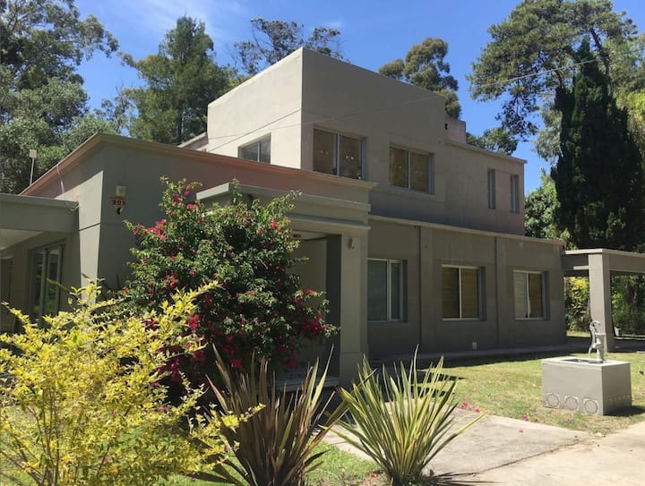 Casa Grande De Campo 3 Hab., 3 Baños, 10 Personas - La Plata