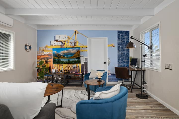 ★Astonishing Harbor 1b1b Themed House W/ King Bed★ - Carson